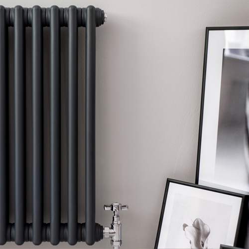 600 x 249mm Anthracite Horizontal Traditional 3 Column Radiator