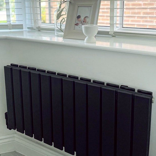 400 x 1400mm Black Double Flat Panel Horizontal Radiator