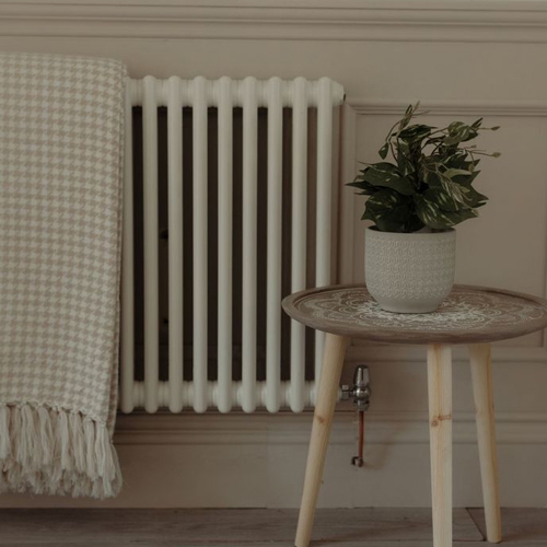 600 x 788mm White Horizontal Traditional 2 Column Radiator
